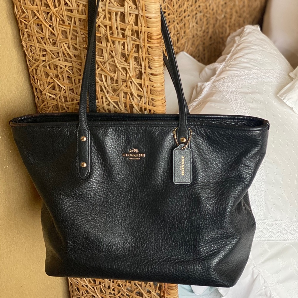Coach Pebbled Leather Tote - Black - Gem